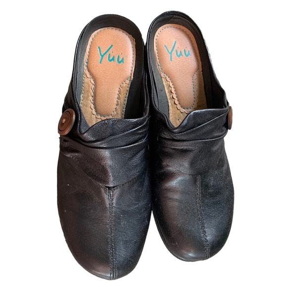 Yuu | Shoes | Nwb Yuu Black Gilmore Leather Clogs 95 | Poshmark